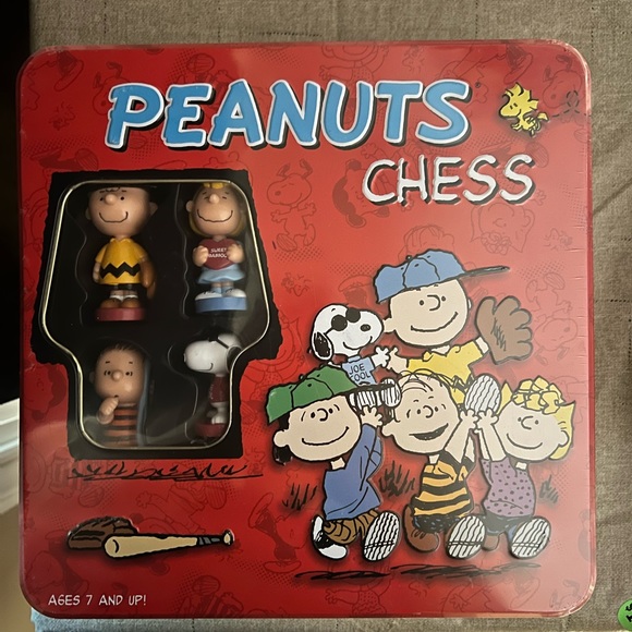 Peanuts | Toys | Brand New Peanuts Chess Set Collectible | Poshmark